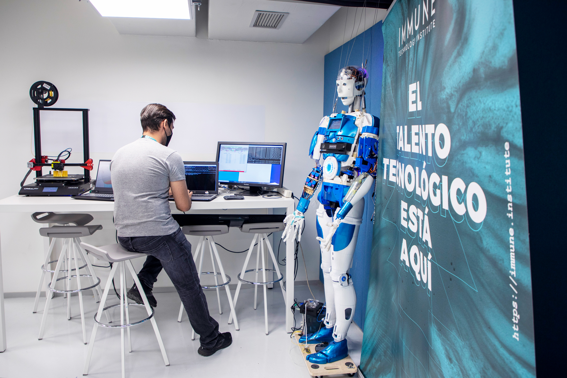 Campus tecnológico IMMUNE, ¡Conócelo en profundidad!